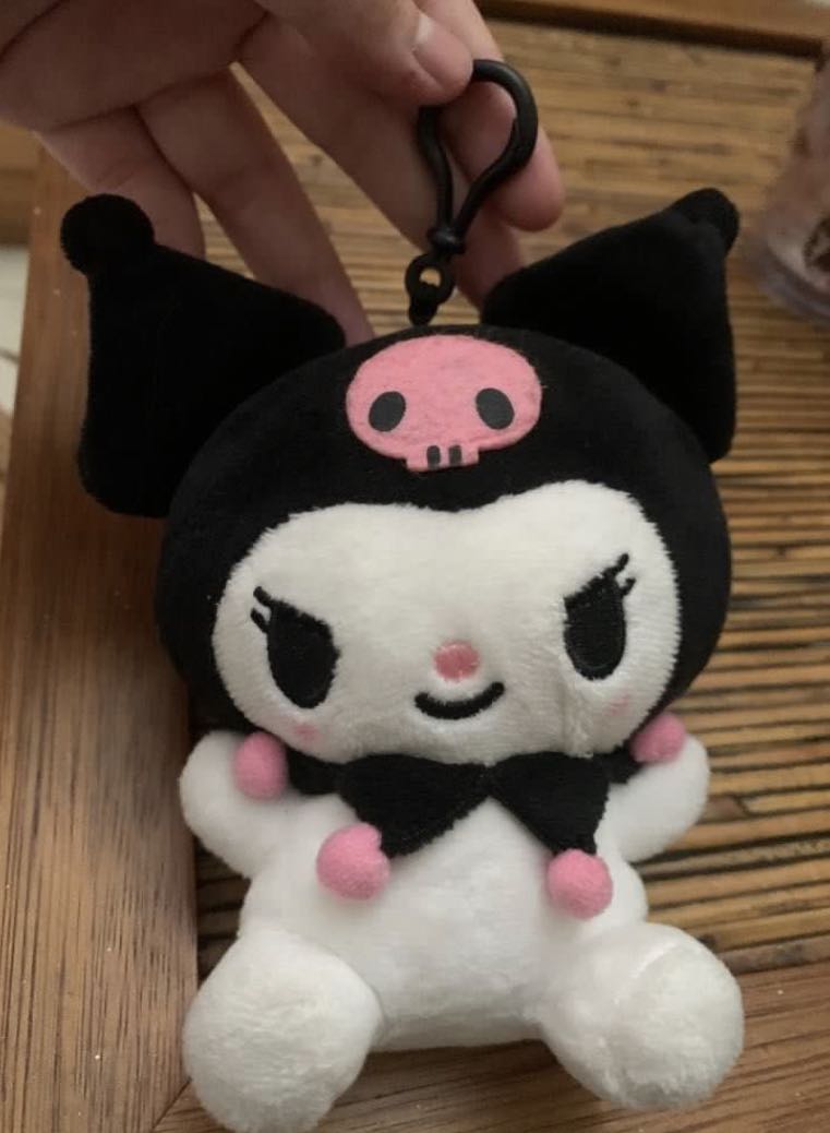 Boneka Kuromi, Toys & Collectibles, Mainan di Carousell