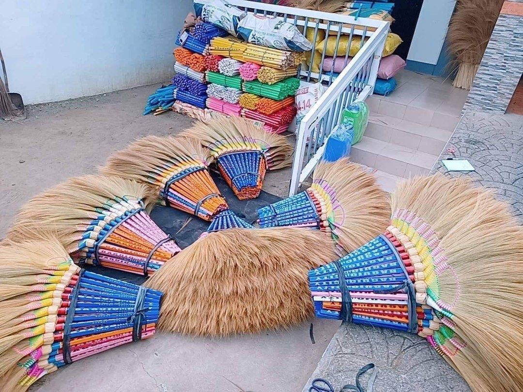 BROOM SOFT WALIS TAMBO, Furniture & Home Living, Cleaning & Homecare ...