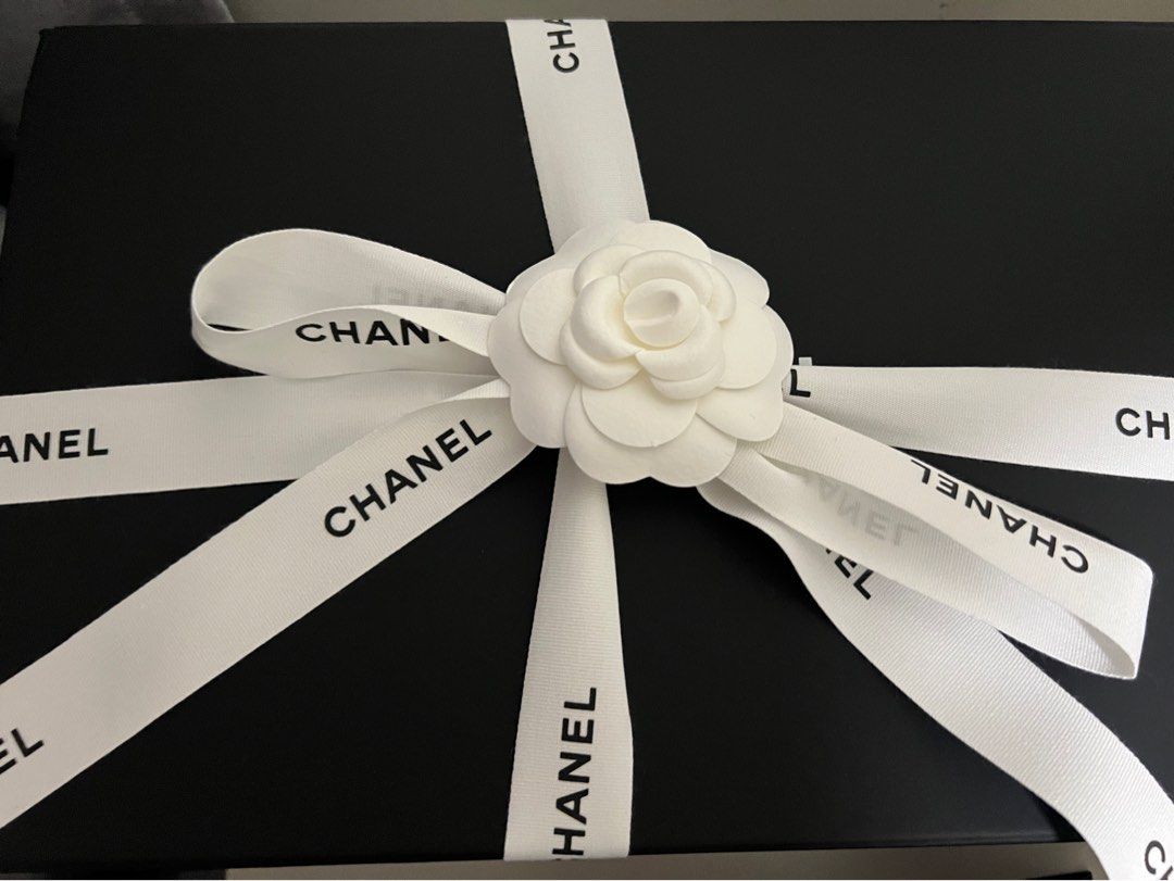 Chanel 23S Mini Rectangle Mini Flap Pearl Crush Camellia Black, Luxury ...