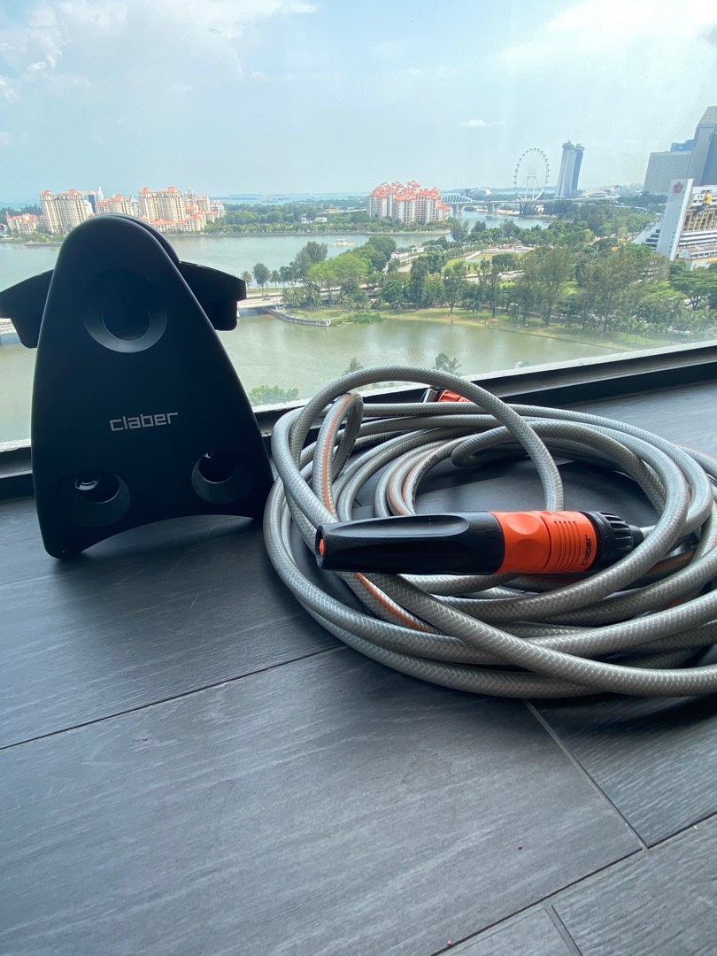 Claber Wall Mounted/ Balcony Hose reel, Everything Else on Carousell