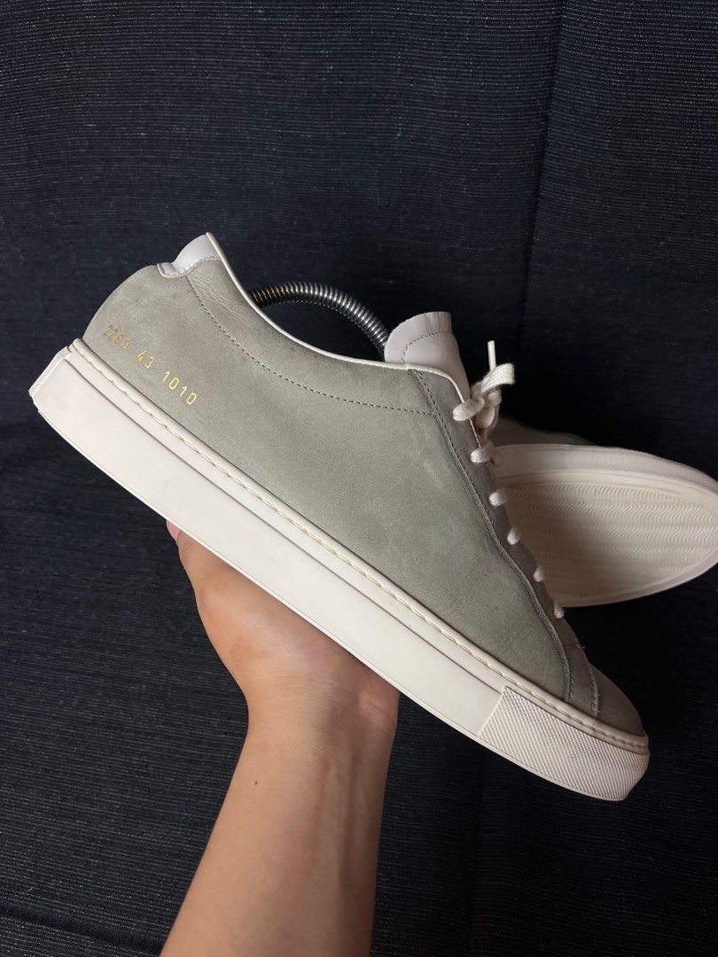 COMMON PROJECTS / Euro 43, Men's Fashion, Footwear, Sneakers on Carousell