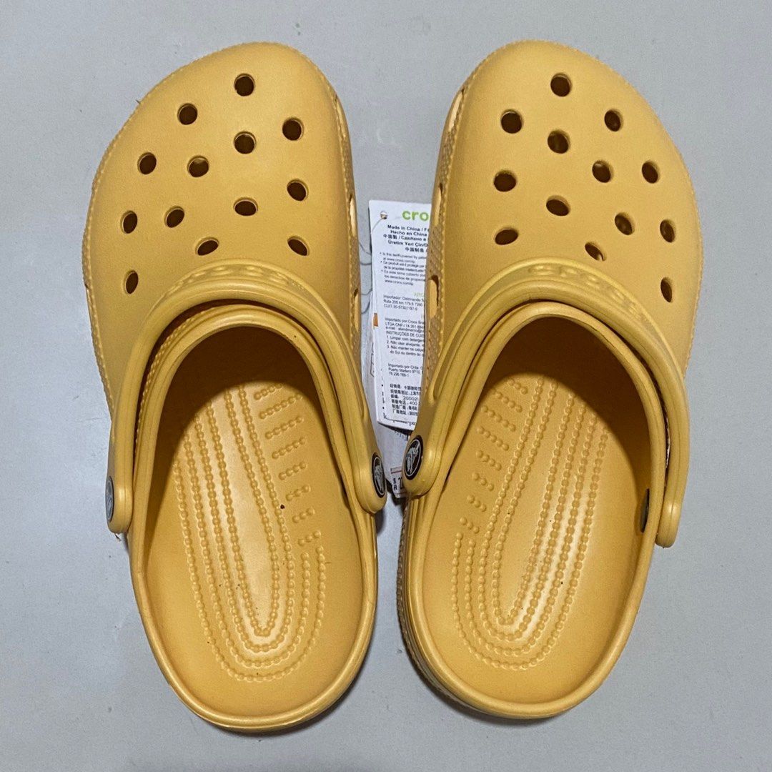 Crocs clogs ORIGINAL, Women's Fashion, Footwear, Flats & Sandals on ...