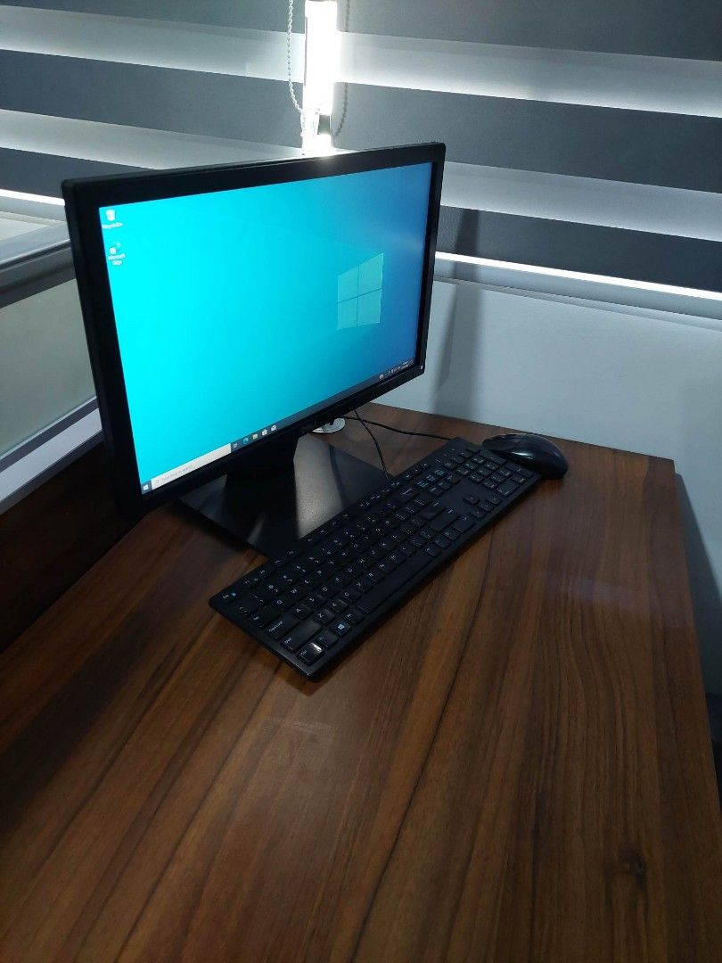 DELL DESKTOP COMPLETE PACKAGE, Computers & Tech, Desktops on Carousell