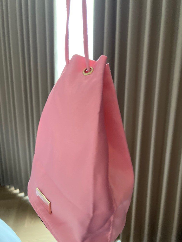 Dior vip bag, Fesyen Wanita, Tas & Dompet di Carousell