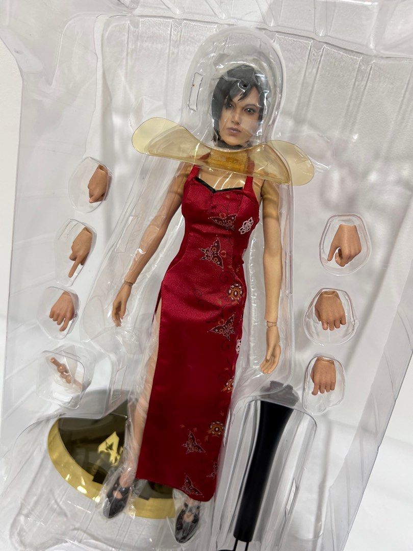 Hot Toys Resident Evil 4 Ada Wong 1/6 Scale Figurine, Hobbies & Toys ...