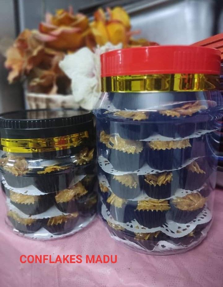 Kuih Raya Homemade JB, Food & Drinks, Homemade Bakes on Carousell