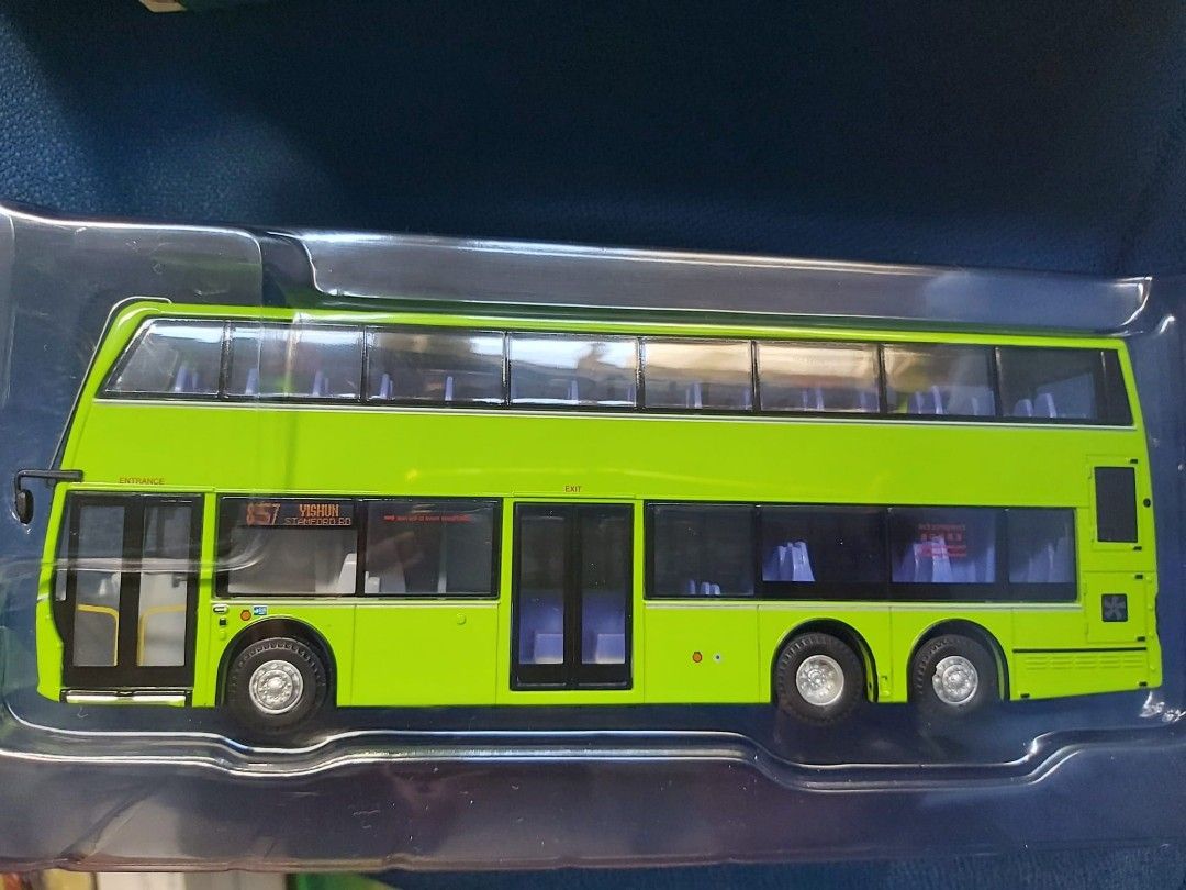 Last set Singapore SMRT & Tower Transit Double Decker Scale 1/64 set by ...
