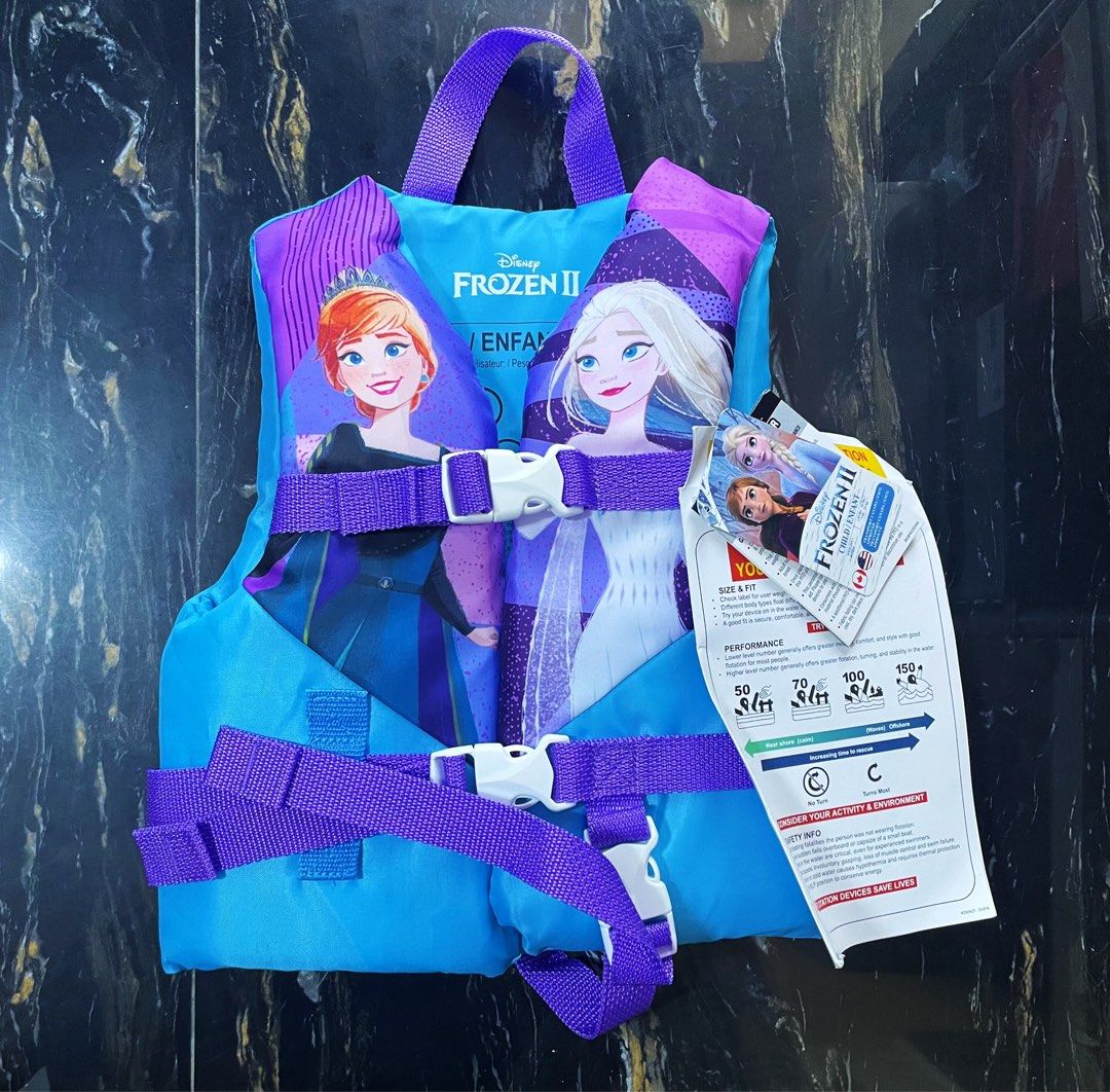 Lifevest Kid, Babies & Kids, Babies & Kids Fashion on Carousell