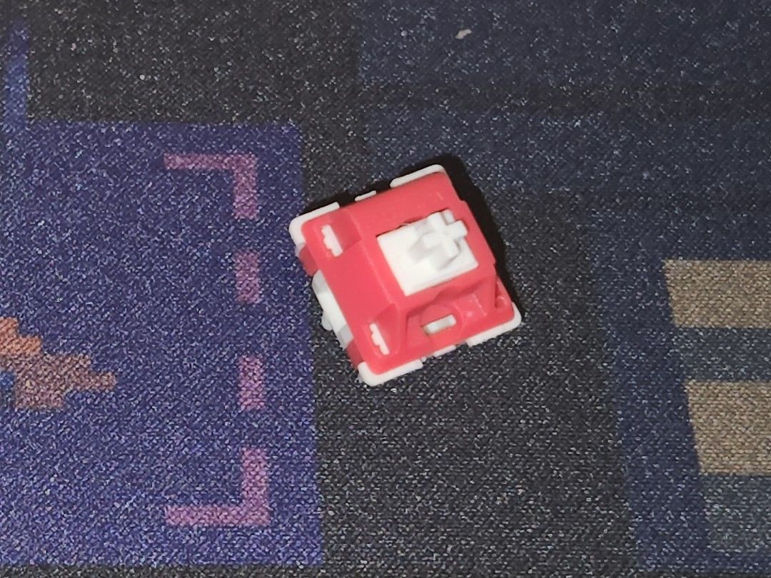 Lubed Gateron Lion keyboard switches x70, Computers & Tech, Parts ...