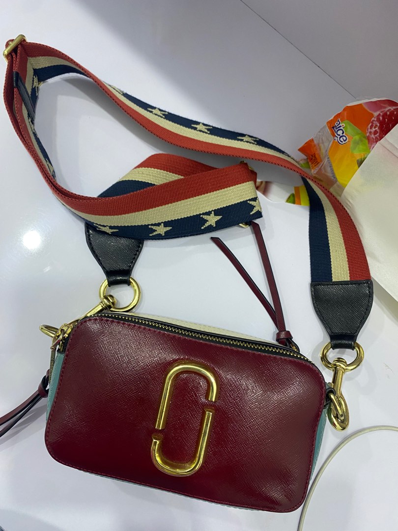 Marc Jacobs Snapshot, Barang Mewah, Tas & Dompet di Carousell