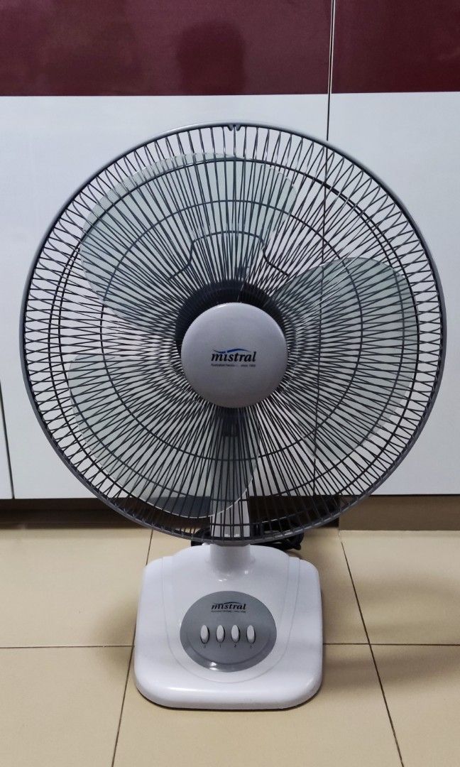 Mistral 16" big table fan, Furniture & Home Living, Lighting & Fans ...