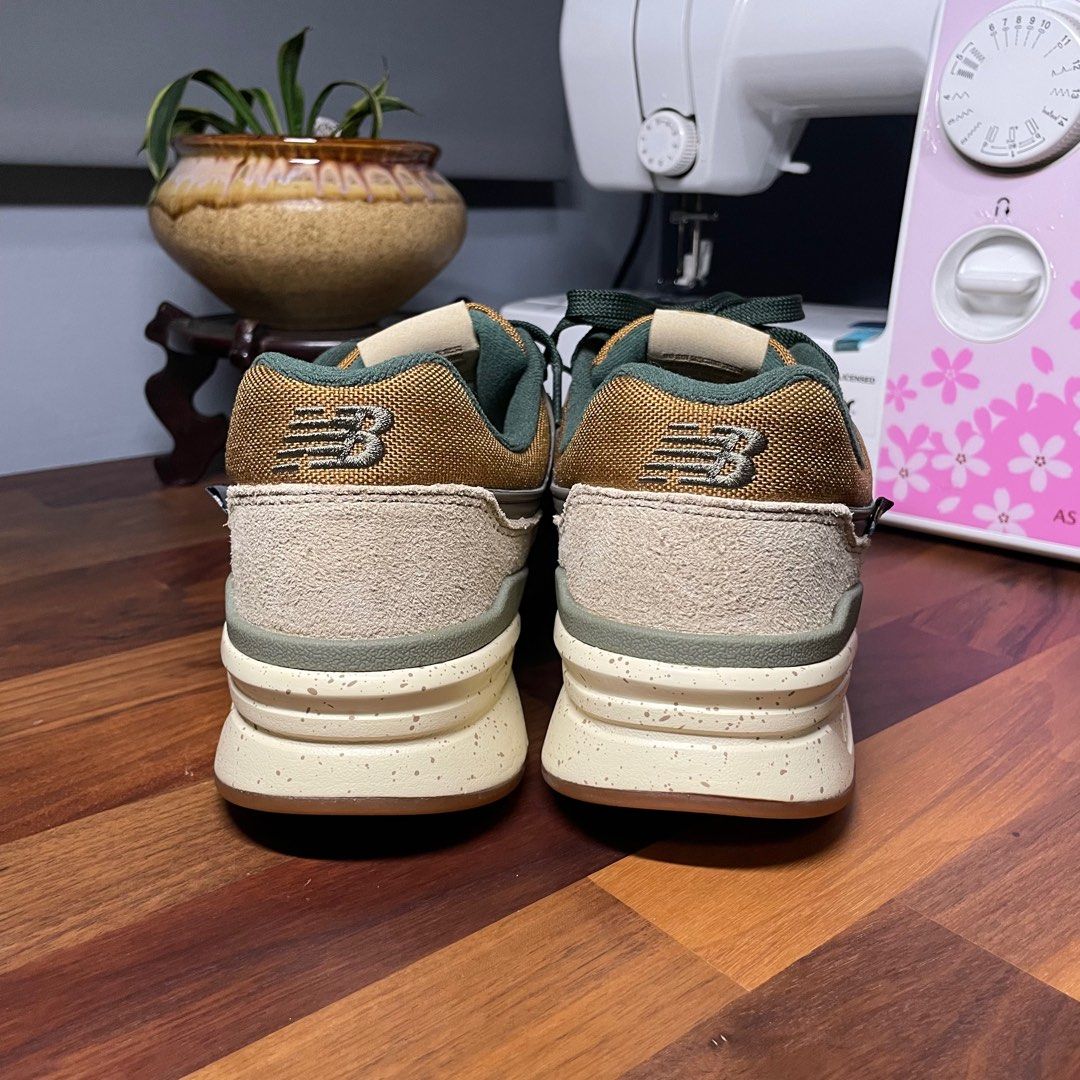 New Balance 997H Forest US 10, Men's Fashion, Footwear, Sneakers on ...