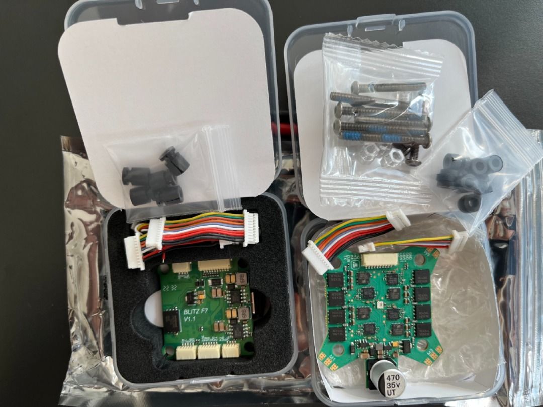 New IFlight BLITZ F7 Stack F722 F7 Flight Controller MPU6000 OSD W/ BLITZ E55 55A BLHELI32 4in1 ...