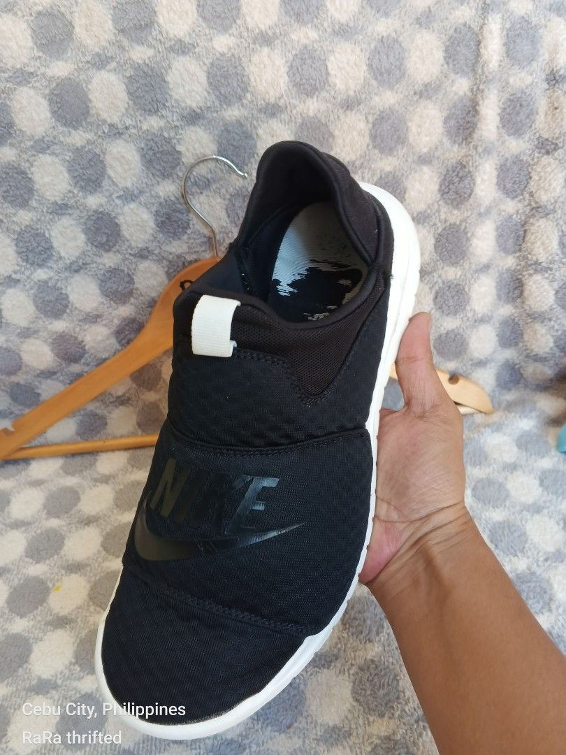 Nike bennasi, Men's Fashion, Footwear, Sneakers on Carousell