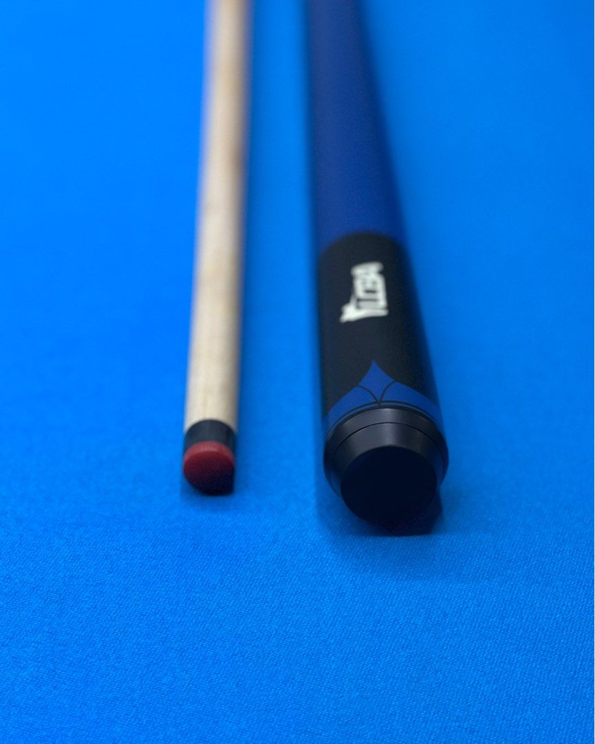 Peri cue with Peri L-B1 JumpBreak cue (tako/cue set) on Carousell