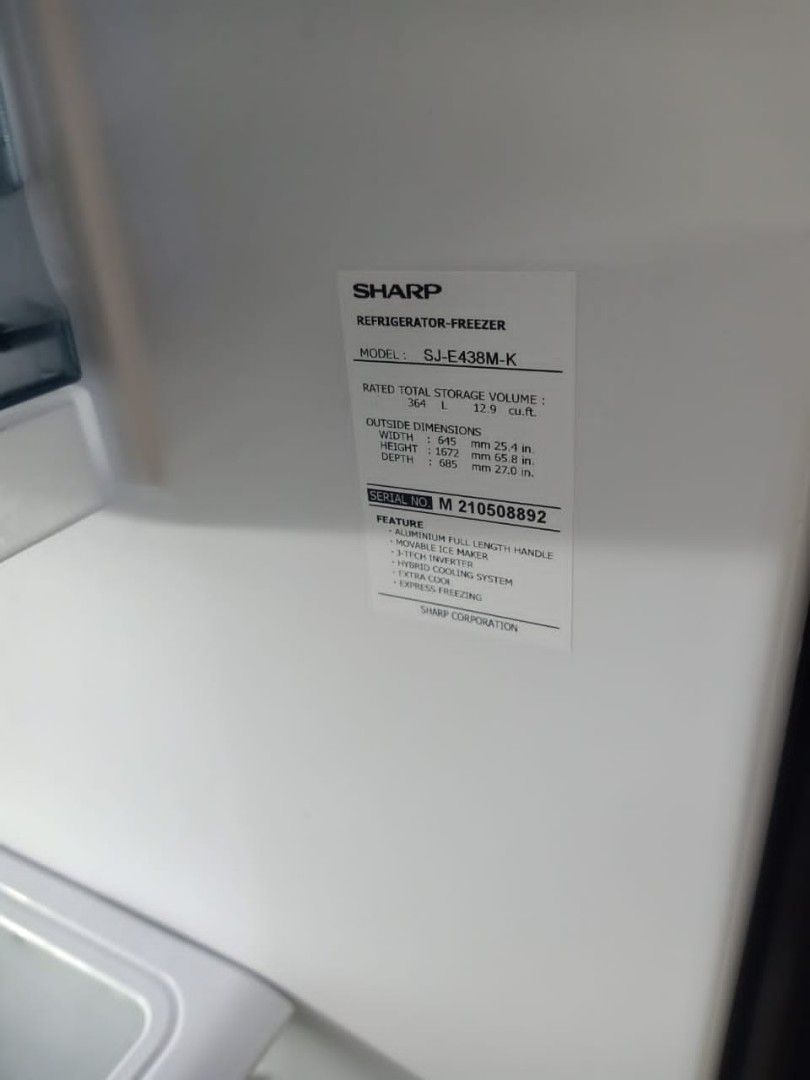 Peti ais sharp 364 liter, TV & Home Appliances, Kitchen Appliances ...