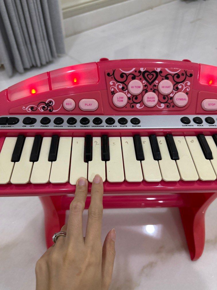 Piano anak ELC, Toys & Collectibles, Mainan di Carousell