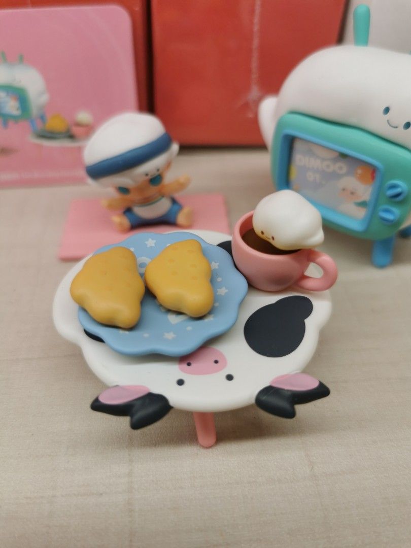 POPMART (DIMOO No. 9 The Morning News), Hobbies & Toys, Toys & Games on ...