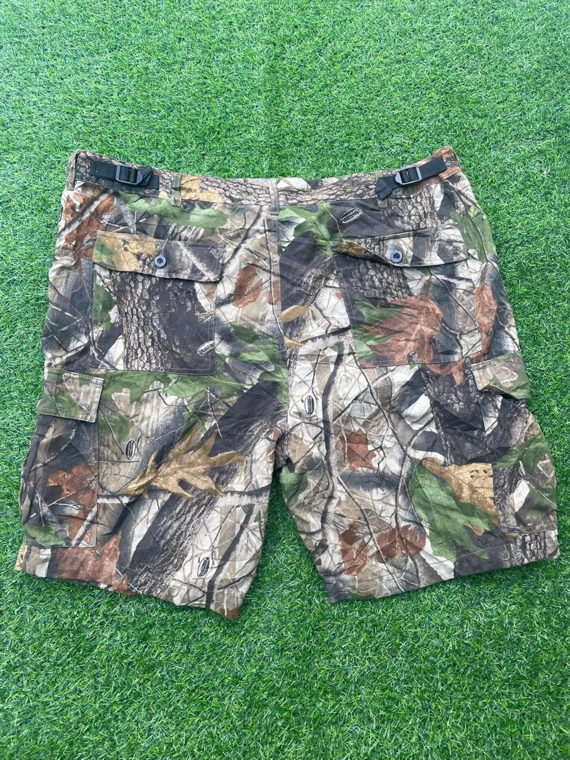 REAL TREE CARGO SHORT, Men's Fashion, Bottoms, Shorts on Carousell