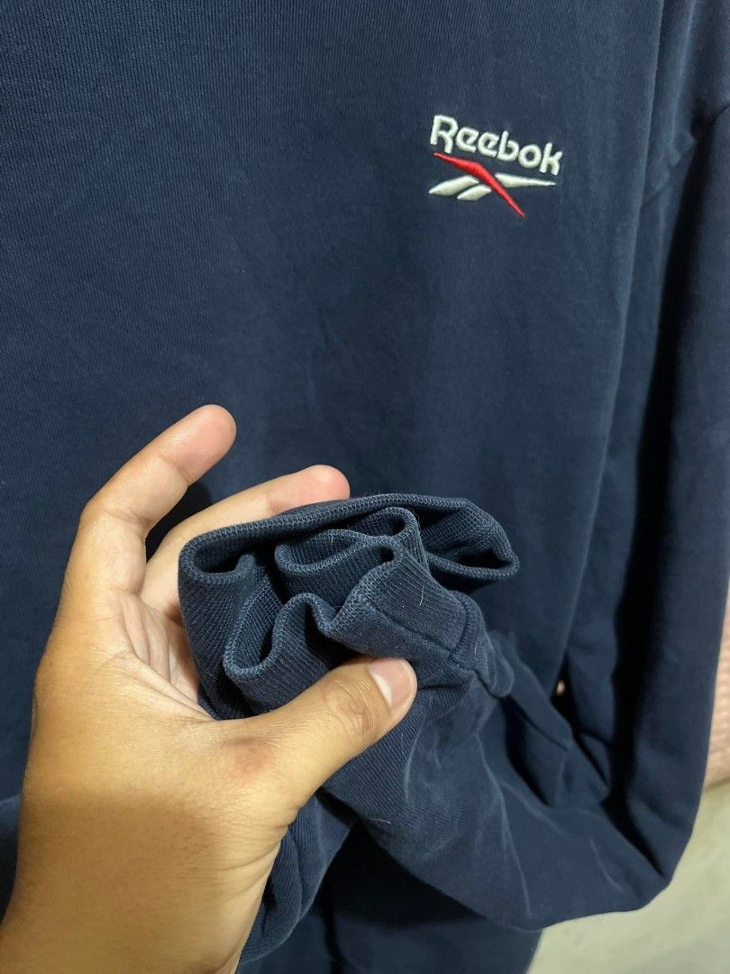 Reebok Big back logo crew neck, Men's Fashion, Coats, Jackets and ...