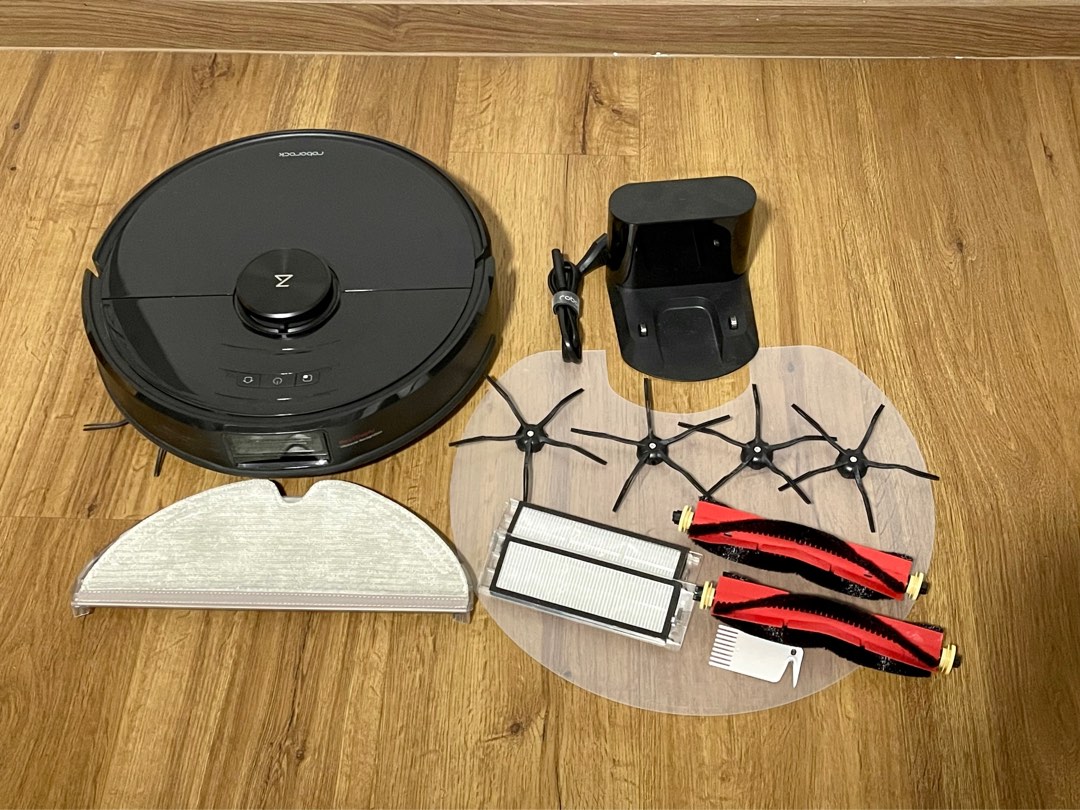 Roborock vaccum S6 maxV, TV & Home Appliances, Vacuum Cleaner ...