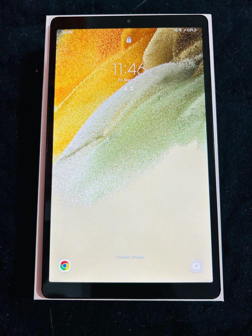 Samsung Galaxy A7 Lite - Complete package - With sim slot, Mobile ...