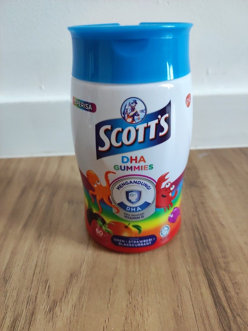 Scott's kids DHA vitamin D gummies 60pc, Health & Nutrition, Health ...