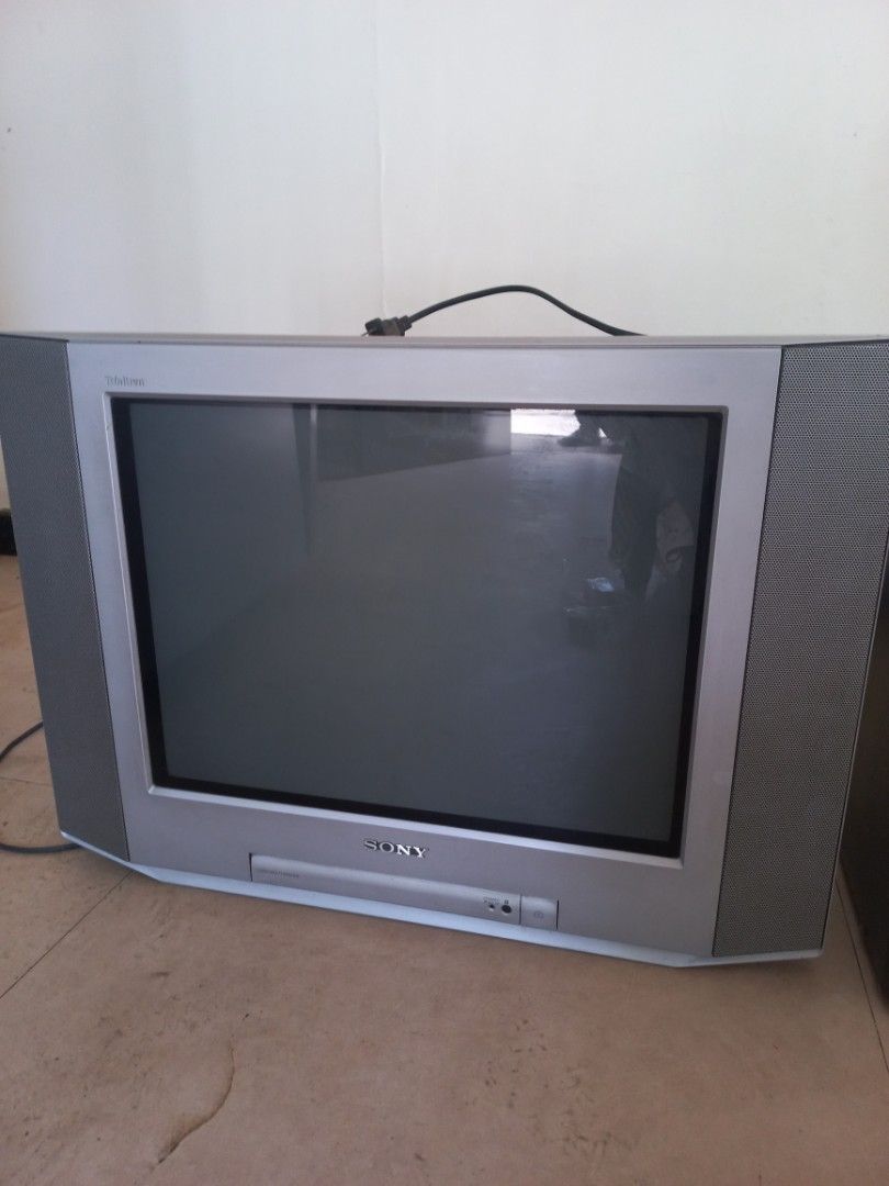 Sony Trinitron TV, TV & Home Appliances, TV & Entertainment, TV on ...