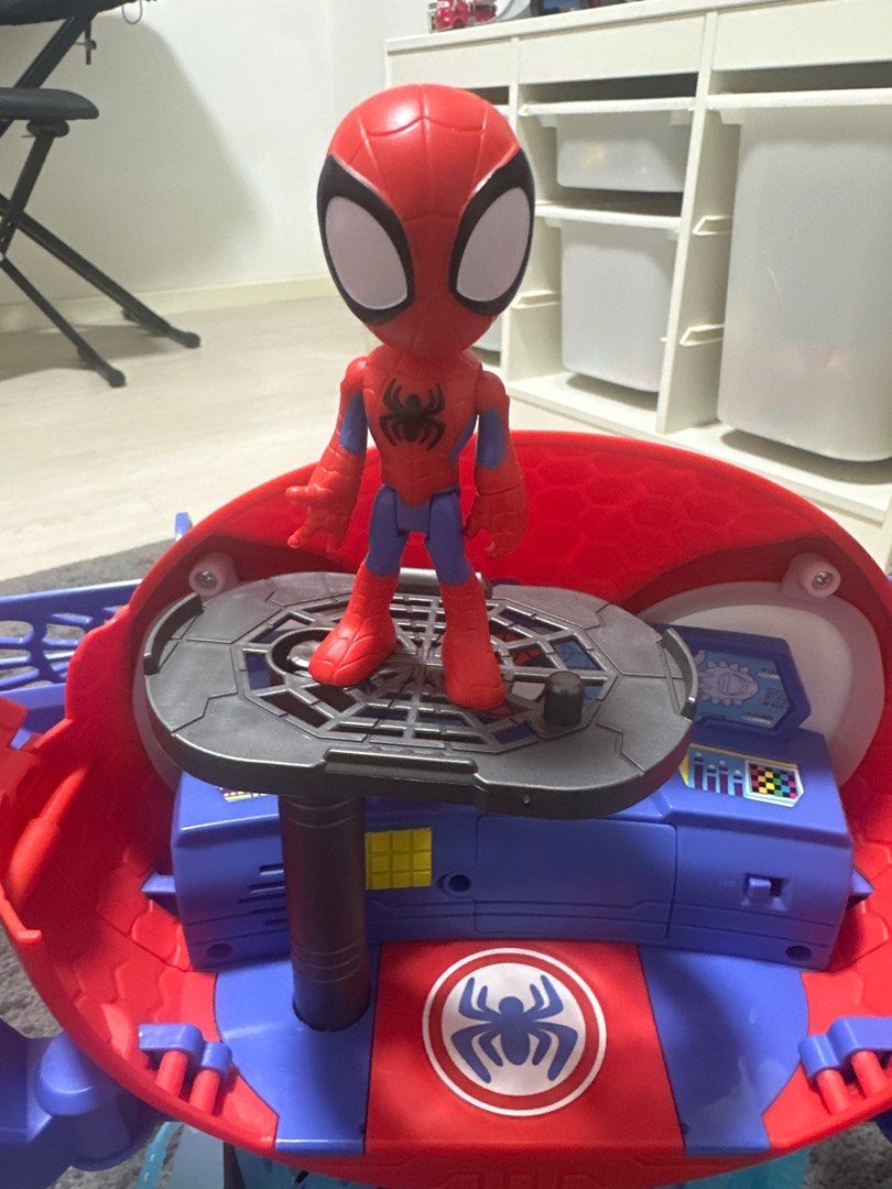 Spidey and His Amazing Friend Web-Quarters Playset, Hobbies & Toys ...