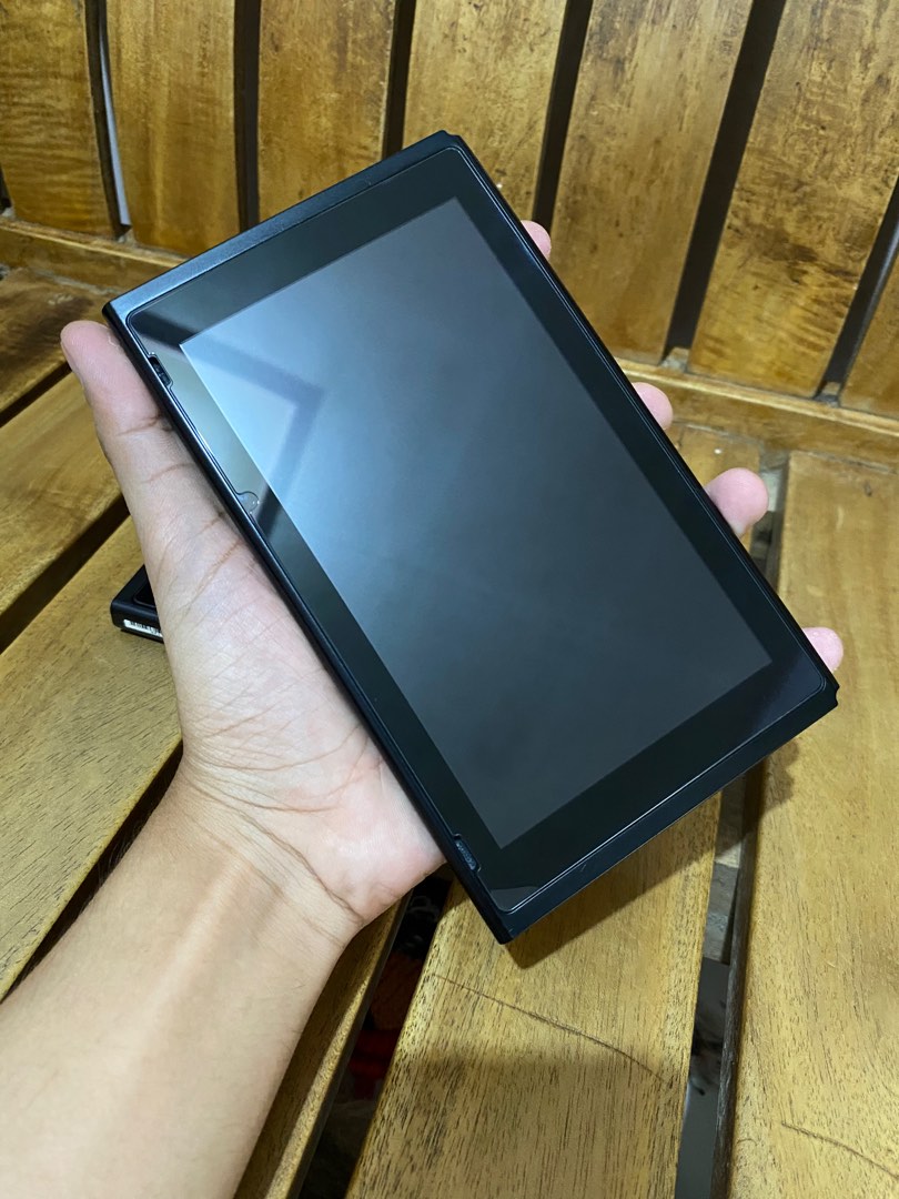 Switch V1 and V2 tablet, Video Gaming, Video Game Consoles, Nintendo on ...