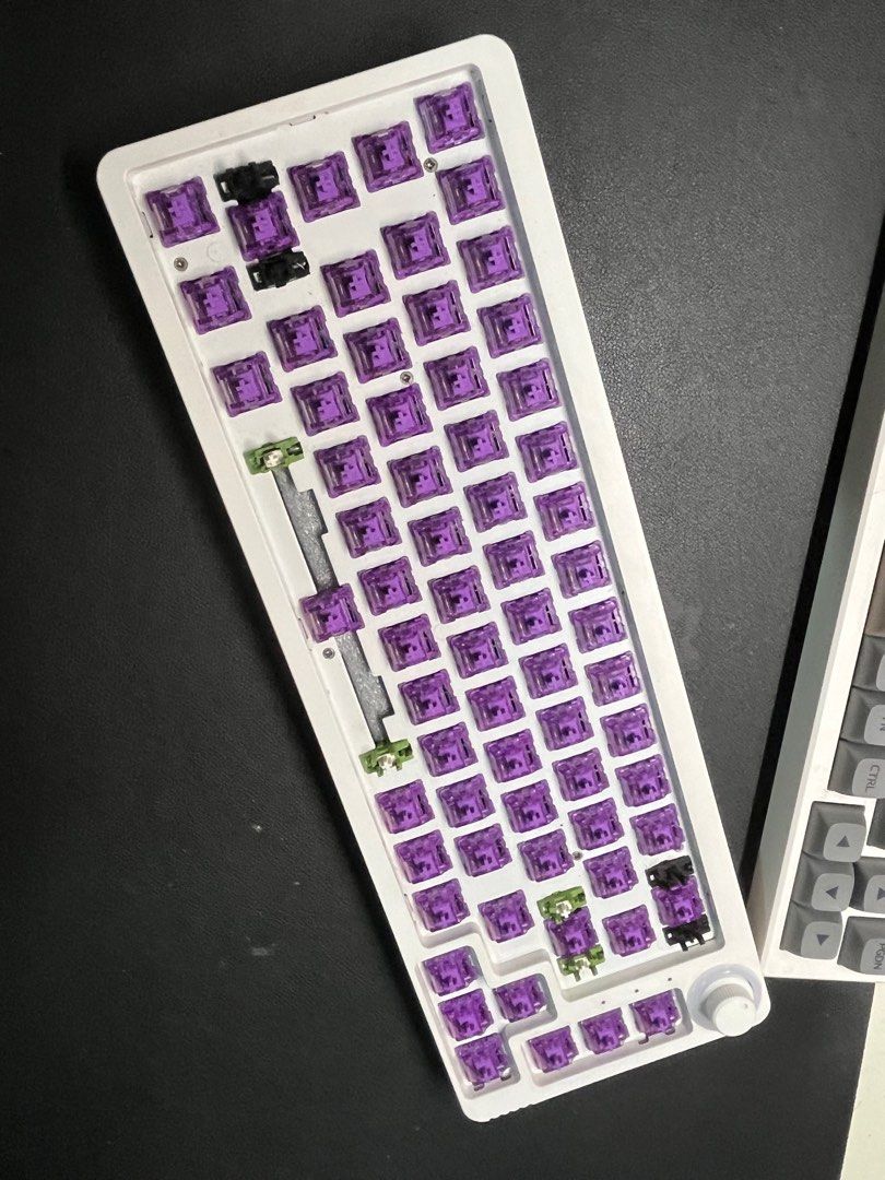 TOM680 / TM680 mechanical keyboard with Lubed Akko Lavenders (MODDED ...