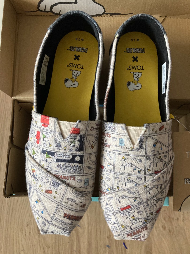 TOMS x Peanuts on Carousell