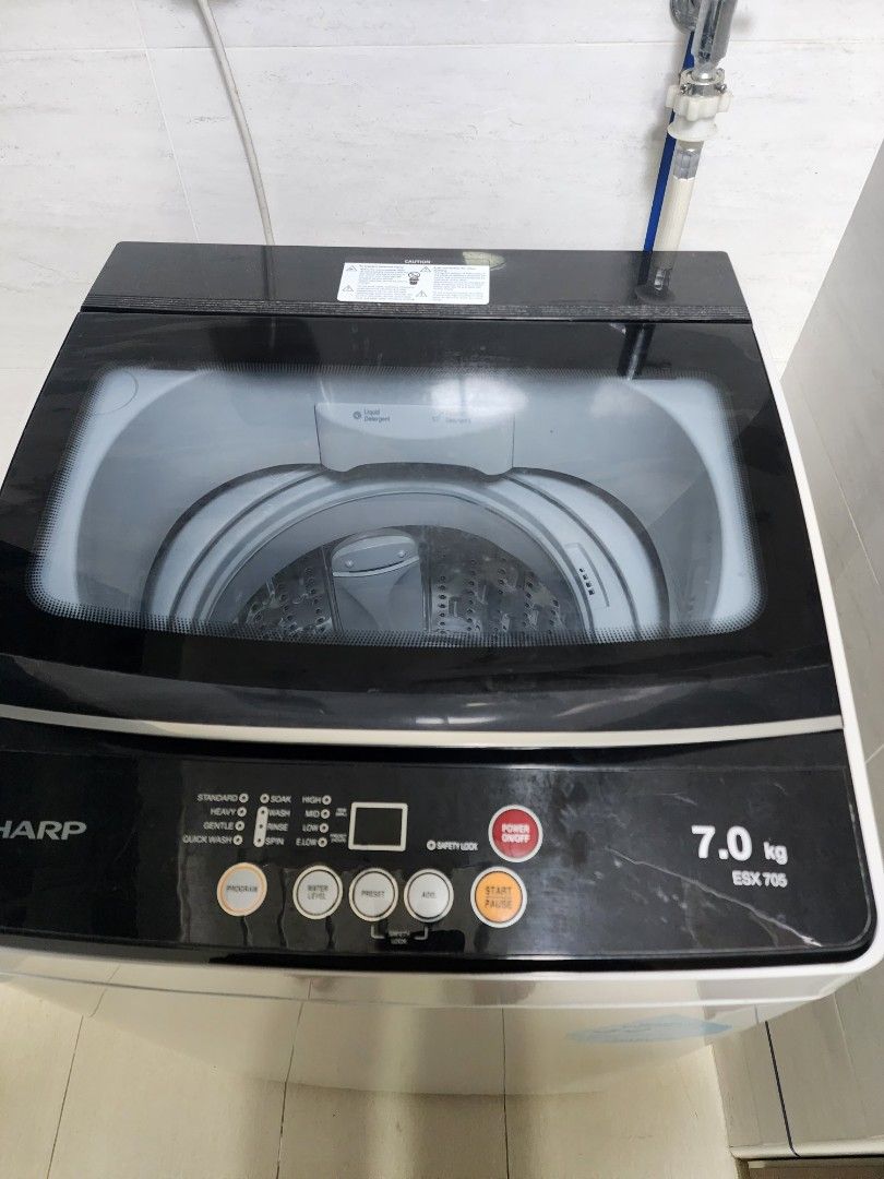 Top load Washing machine for sale. Still working. Kindly see the ...