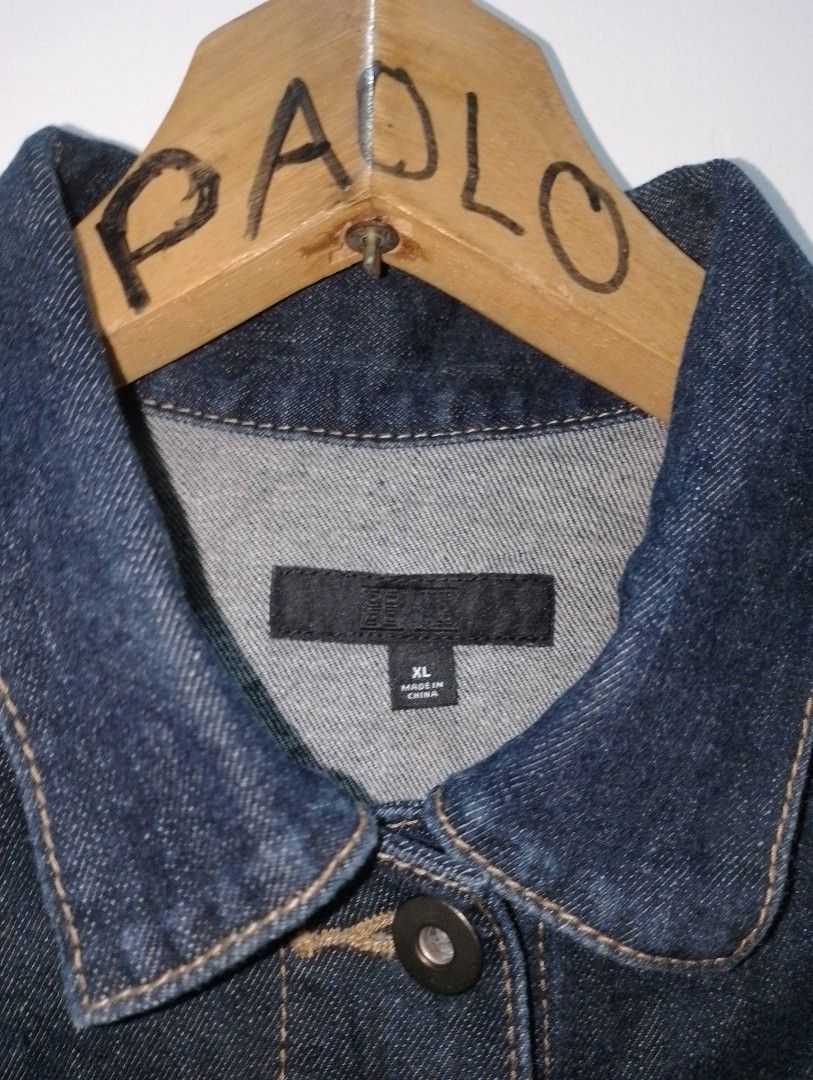 UNIQLO CROPPED DENIM JACKET, Women's Fashion, Coats, Jackets and ...