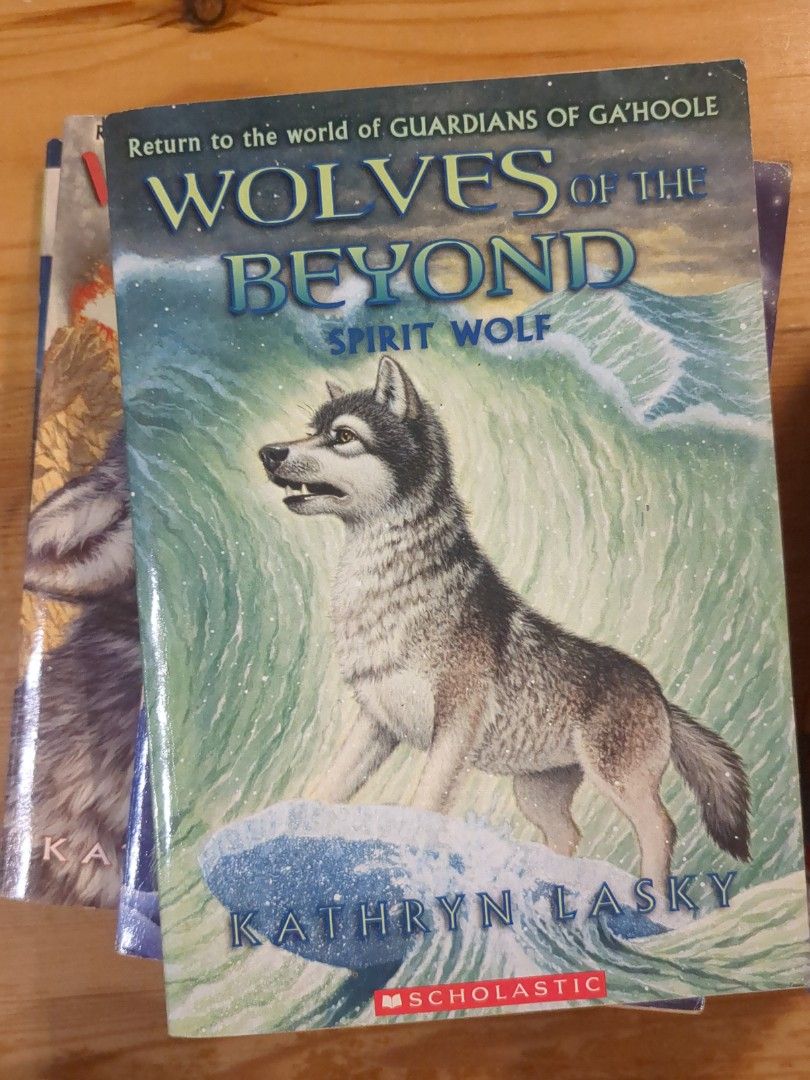 Wolves of the beyond book set series 1-6, Hobbies & Toys, Books & Magazines, Fiction & Non ...