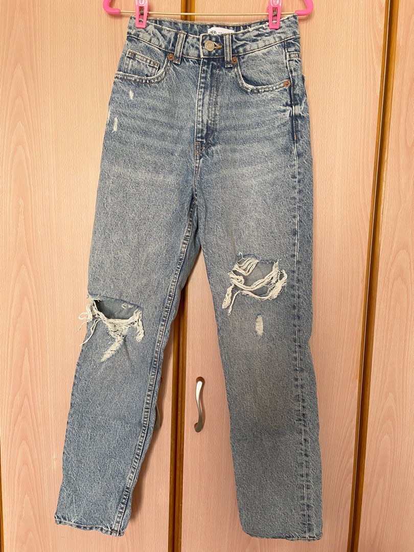 ZARA Denim Ripped Jeans, Women's Fashion, Bottoms, Jeans & Leggings on ...