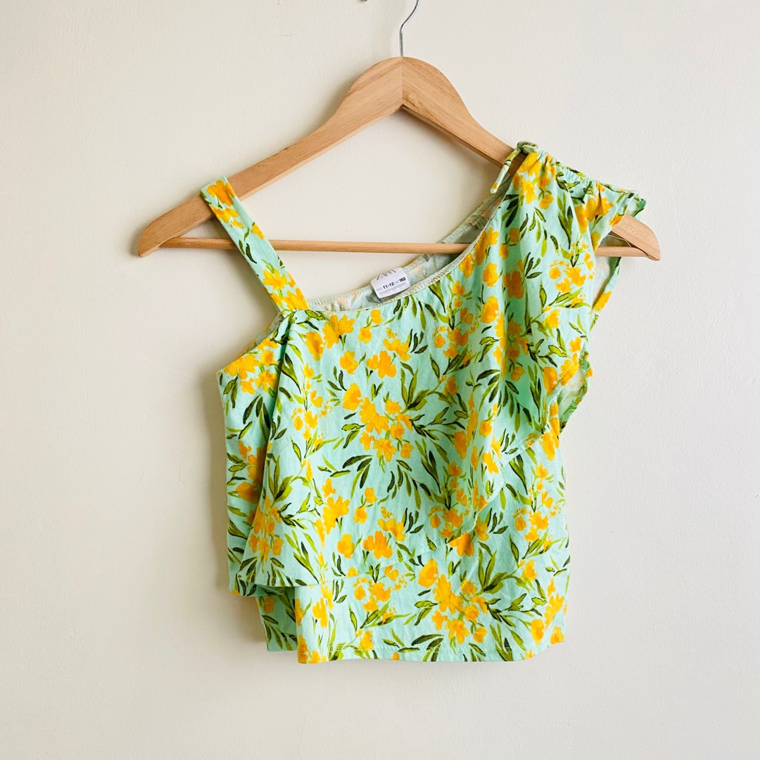 Zara Floral Venus Cut Top, Women's Fashion, Tops, Blouses on Carousell