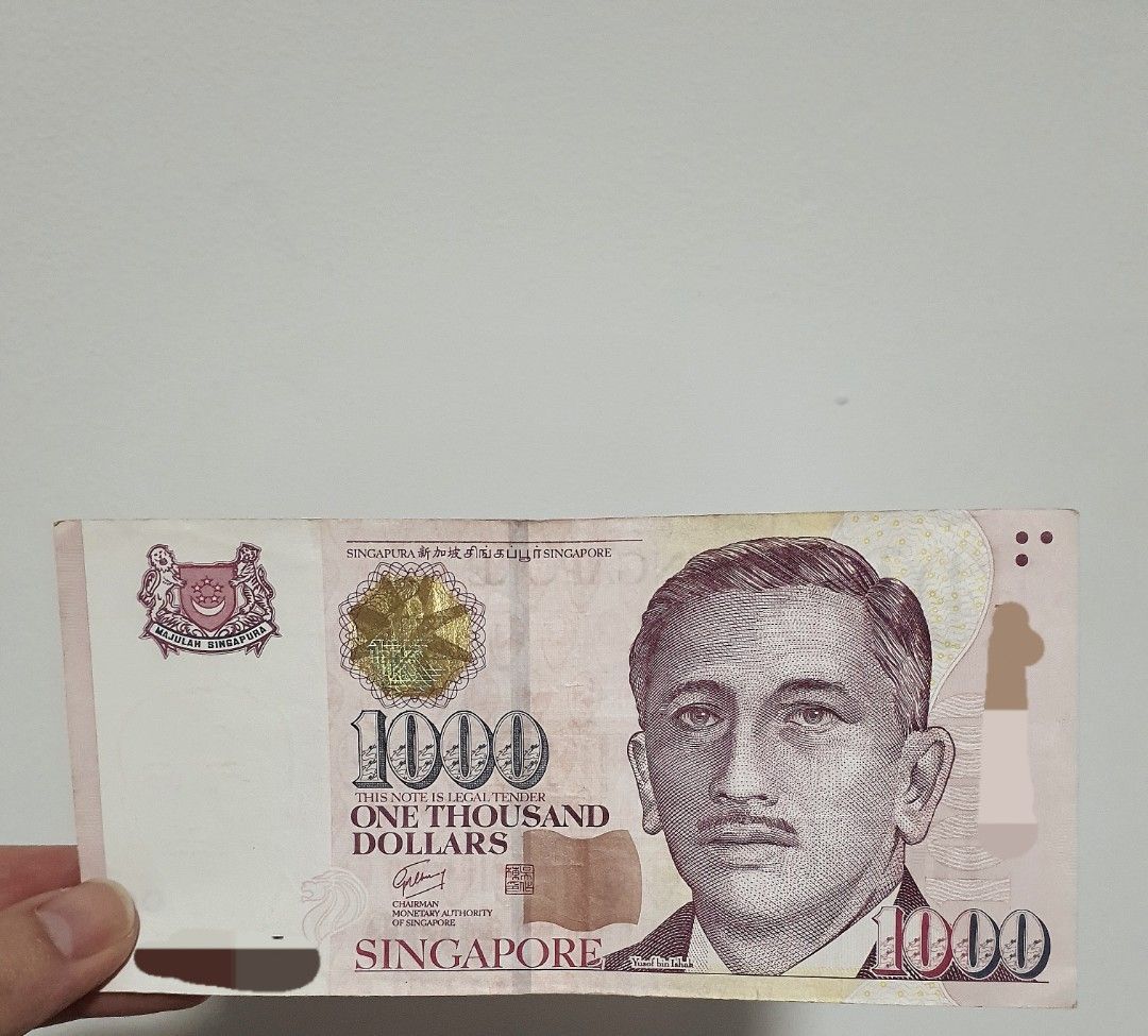 (1) S$1000 note and (2) S$50 & S$10 Singapore Portrait Series Note Lee Hsien Loong Signature ...
