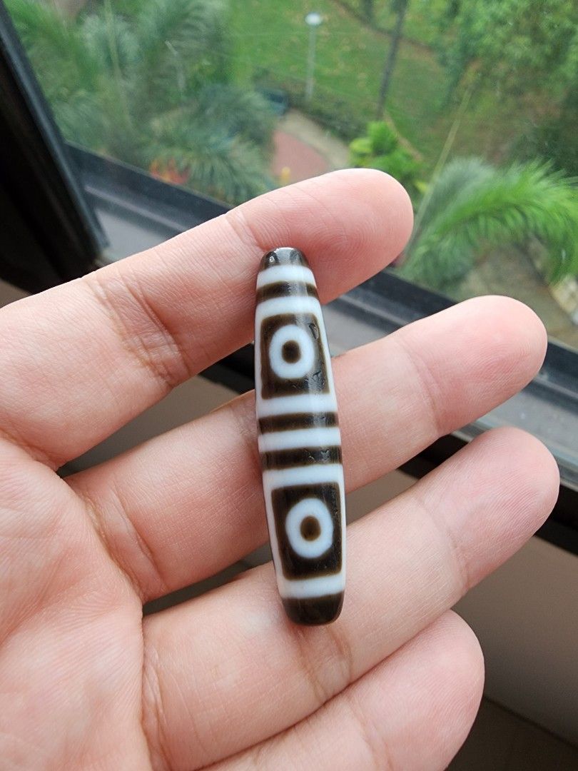 至纯工艺四眼天珠 Four Eyes Dzi Bead, Women's Fashion, Jewelry & Organisers ...