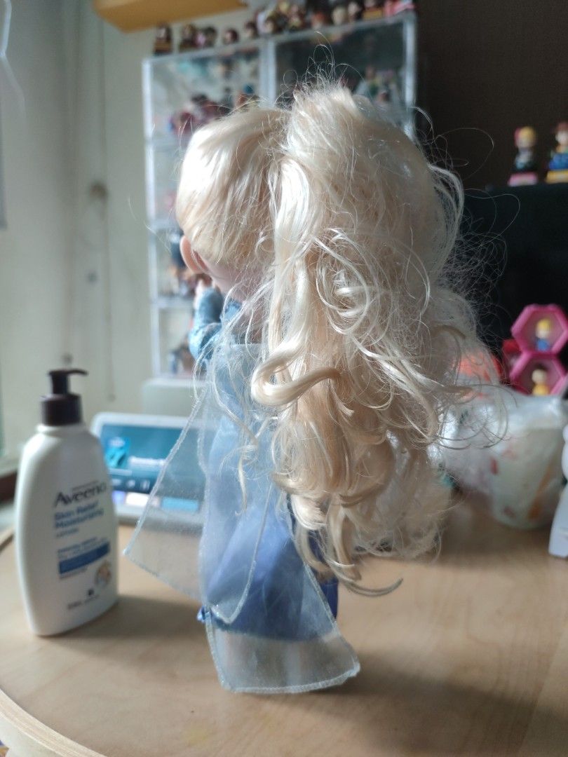 #Blessing Large Elsa doll, Hobbies & Toys, Toys & Games on Carousell
