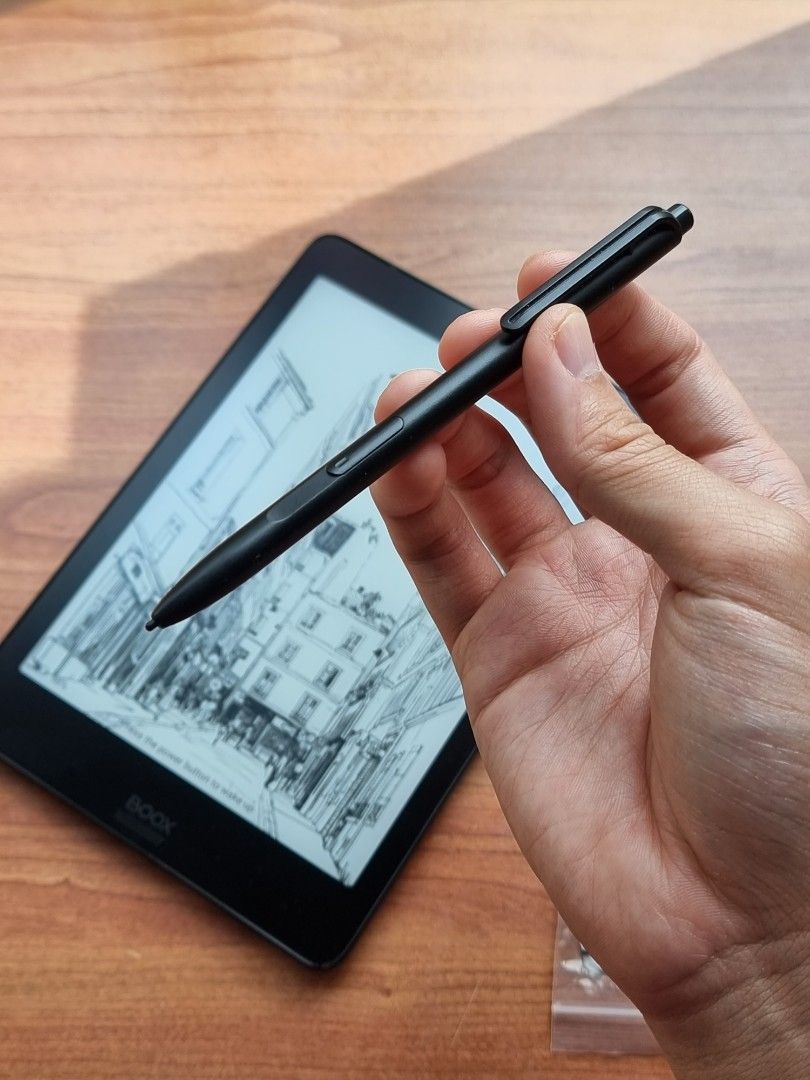 Boox Nova Pro with Wacom Pen, Mobile Phones & Gadgets, E-Readers on ...
