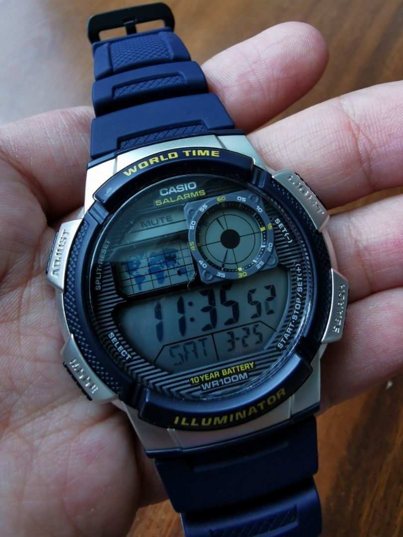 Casio AE1000-W Digital stop watch, Men's Fashion, Watches & Accessories ...