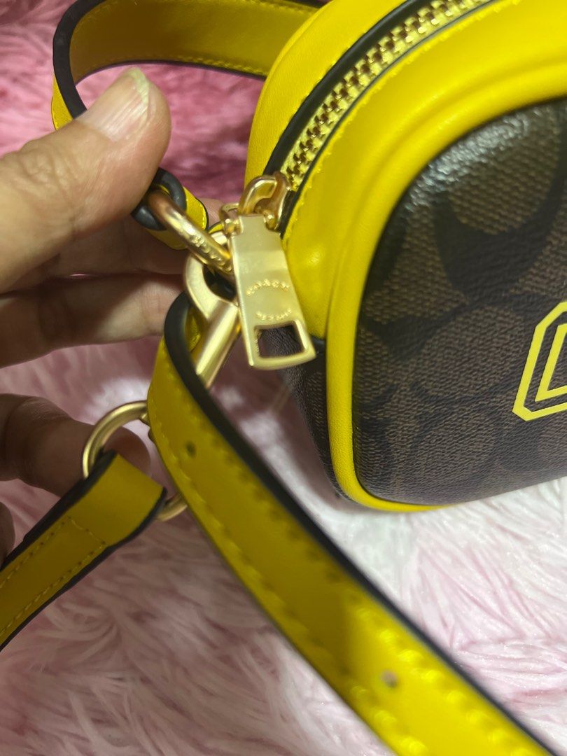 Coach Jamie 3-way bag, Women's Fashion, Bags & Wallets, Cross-body Bags ...