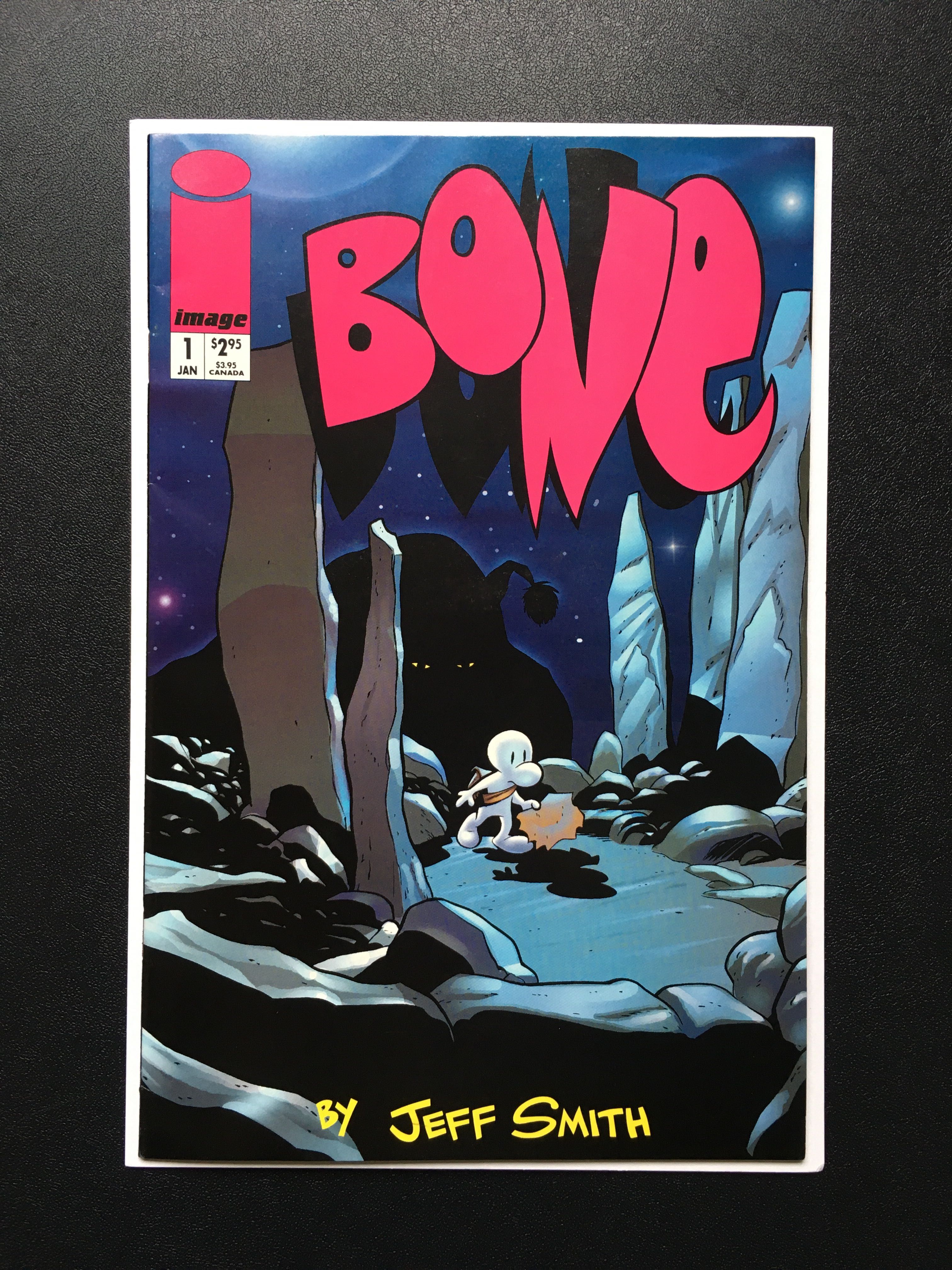 Comics: Bone, Grendel Tales, Hellboy, Madman, Ghostbusters, Rune, Sin ...