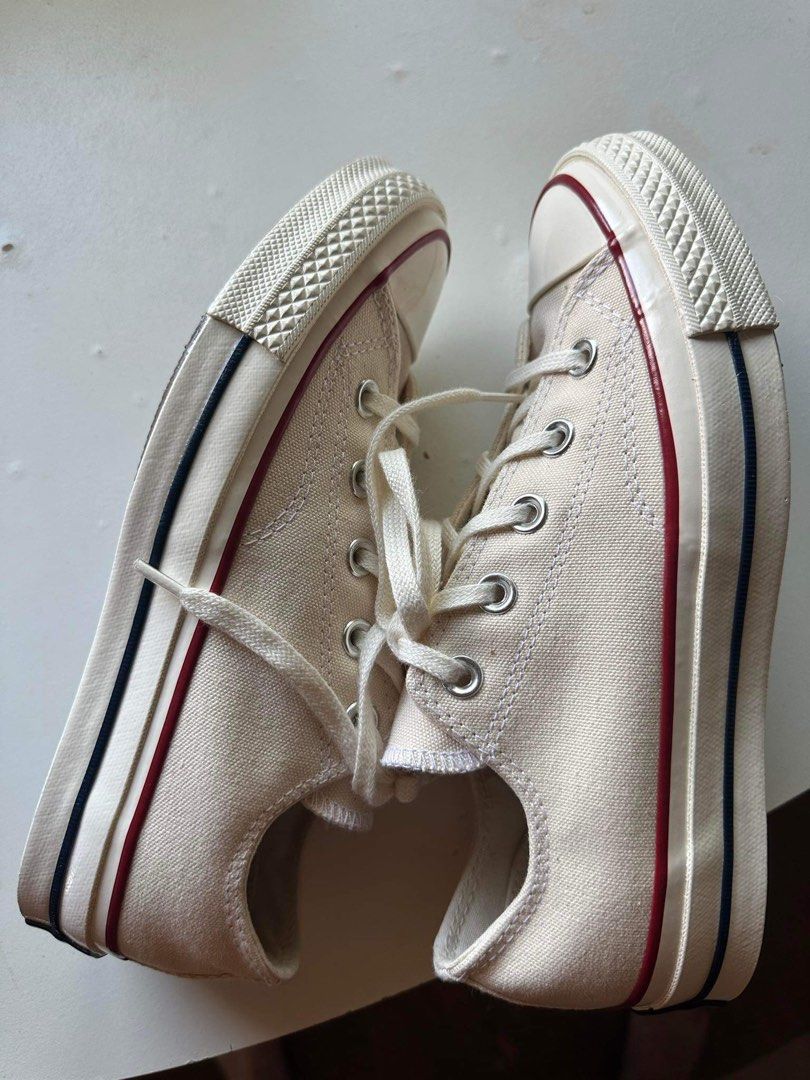 Converse Brand New on Carousell