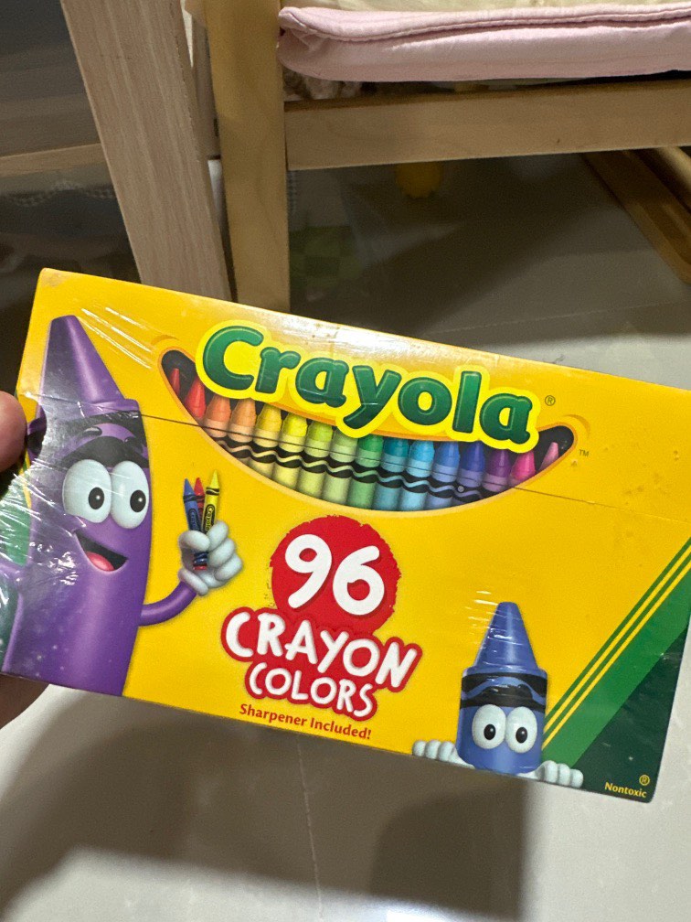 Crayola 96 crayon colors, Hobbies & Toys, Stationery & Craft, Craft ...