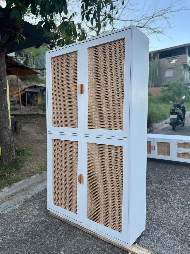 Customised design Solihiya shoe Cab on Carousell