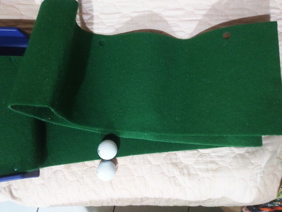 DAIYA GOLF PUTTER PRACTICE MAT, Hobbies & Toys, Toys & Games on Carousell