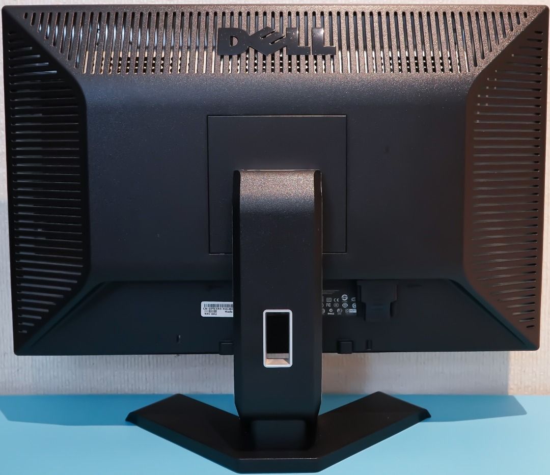 Dell 22" Computer Monitor Screen E228WFP, Computers & Tech, Parts ...