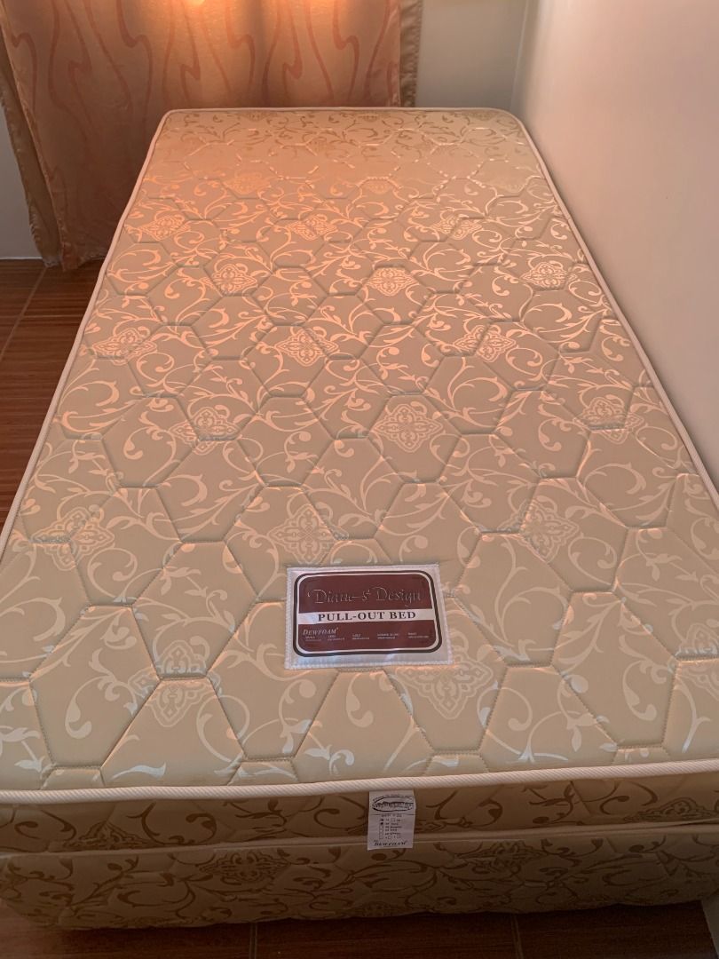 Dewfoam Pull-out Bed, Furniture & Home Living, Furniture, Bed Frames & Mattresses on Carousell